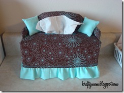 KraftyMum: Couch Tissue Box Cover